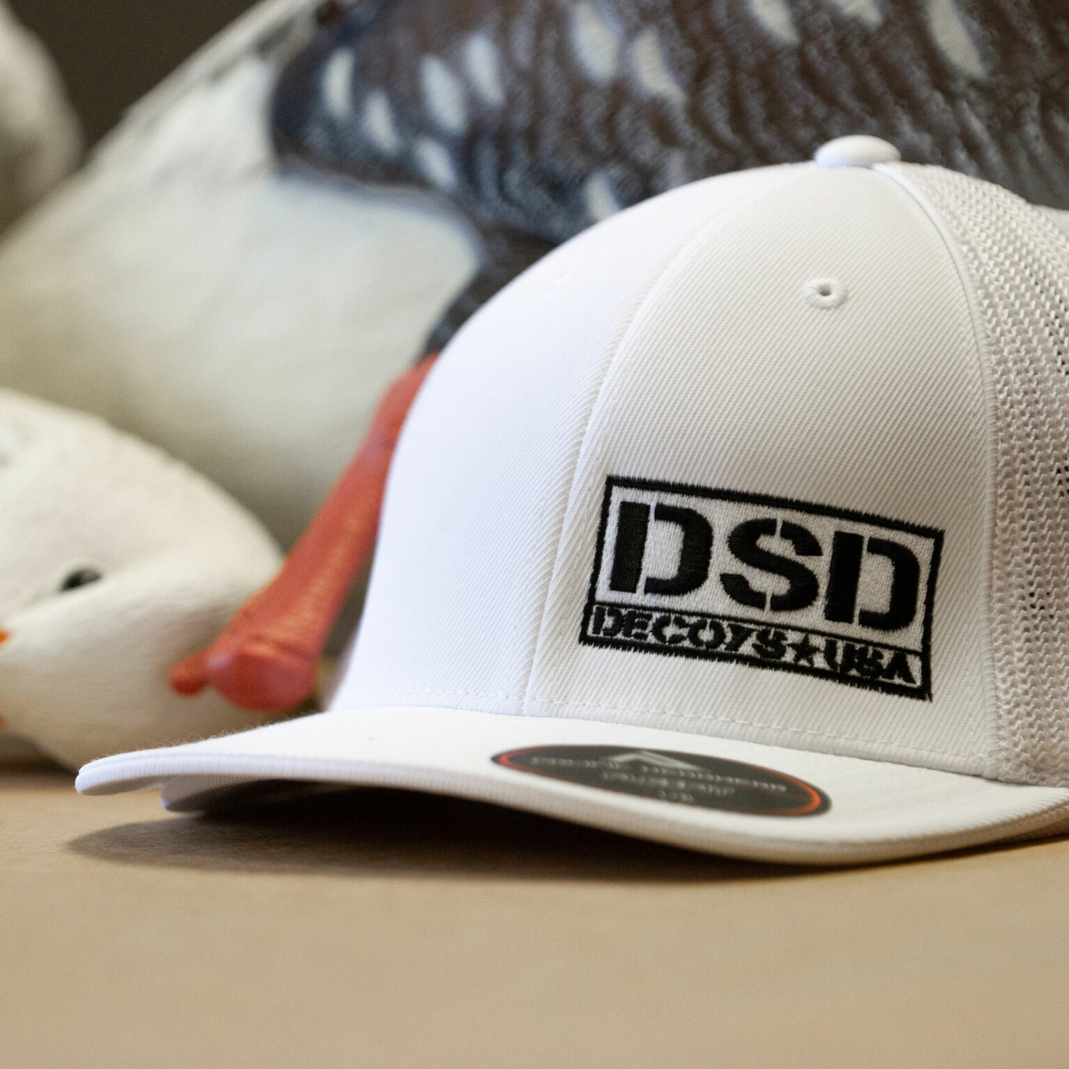 DSD White Hat – Dave Smith Decoys